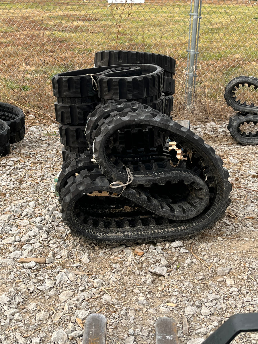 16" TRACK 400X86X49 C-PATTERN P/N 6685650SUM – K.C. Bobcat